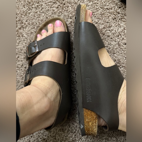 Birkenstock | Shoes | Birkenstock Sandals Brown Well Worn Size 37 ...